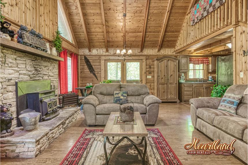 Cozy Den :: Heartland Cabin Rentals