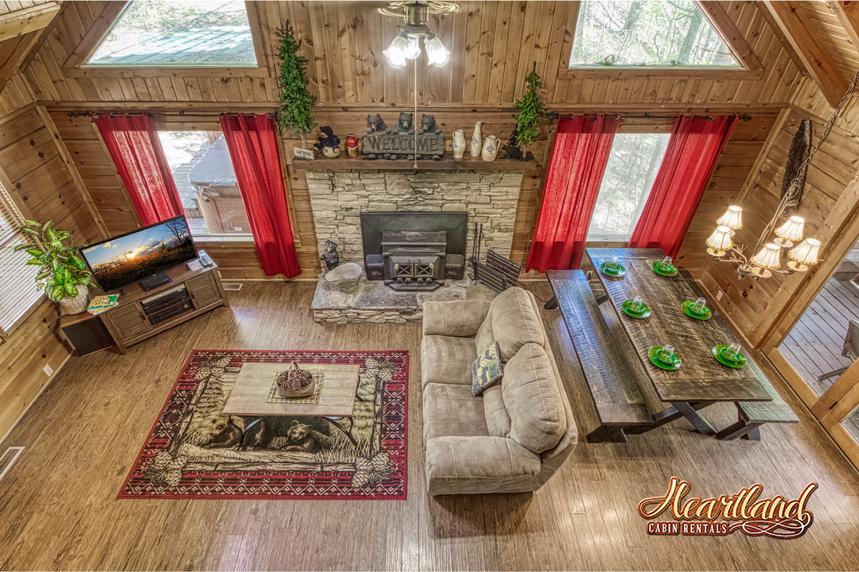 Cozy Den :: Heartland Cabin Rentals