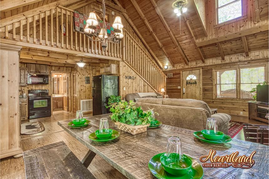 Cozy Den :: Heartland Cabin Rentals