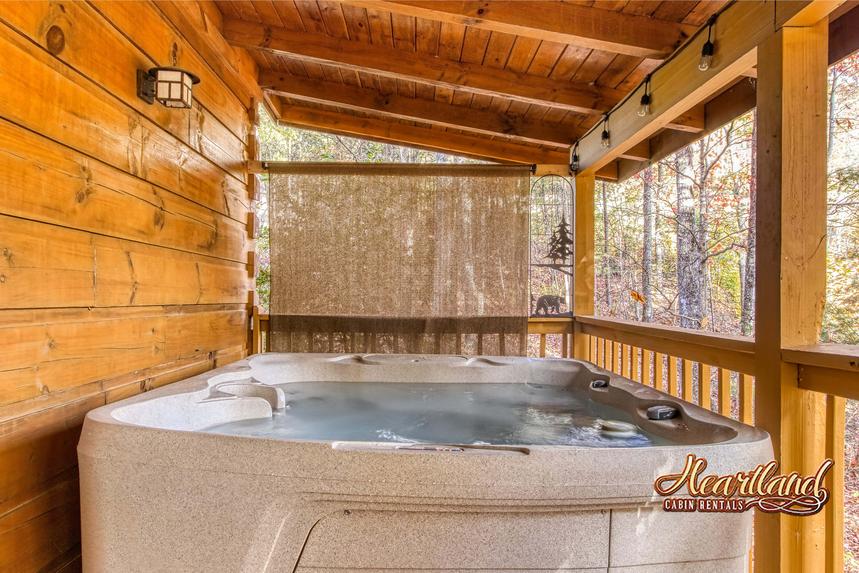 Beary Lazy :: Heartland Cabin Rentals