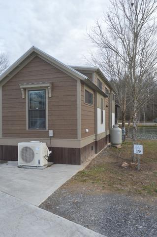 Blue Ridge Tiny Home and RV Camping Reservations | Waterside at Blue Ridge